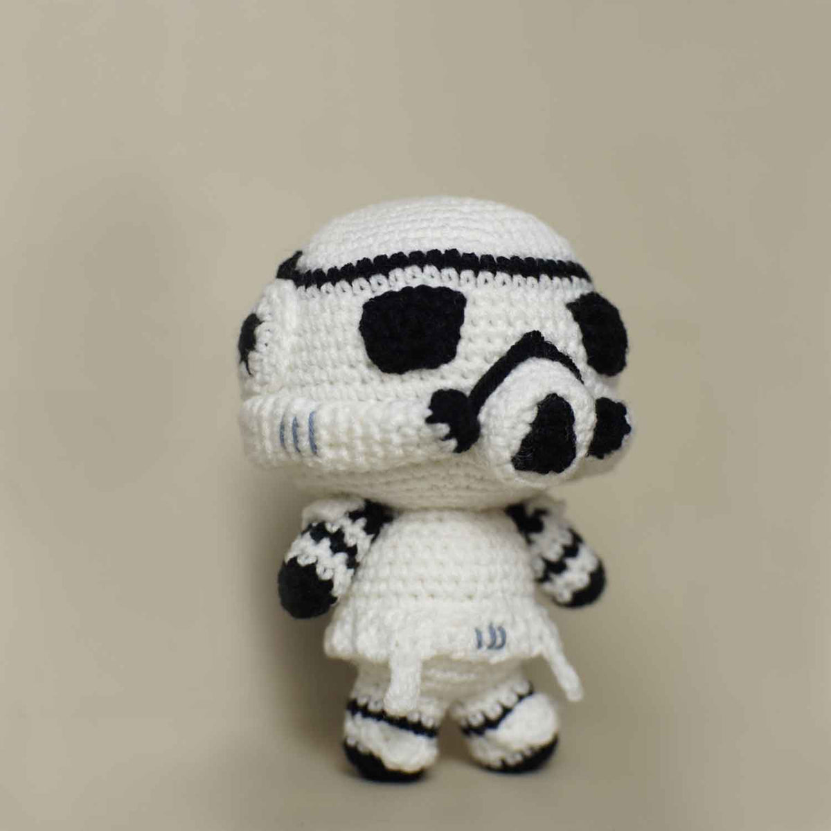 Star Wars Stormtrooper amigurumi crochet pattern – Lenns Craft